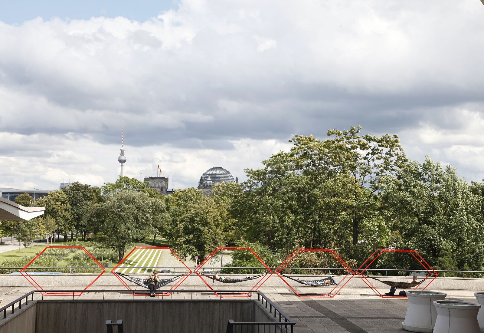 SLEEPING CELLS | Projects | A Two Dogs Company - Kris Verdonck